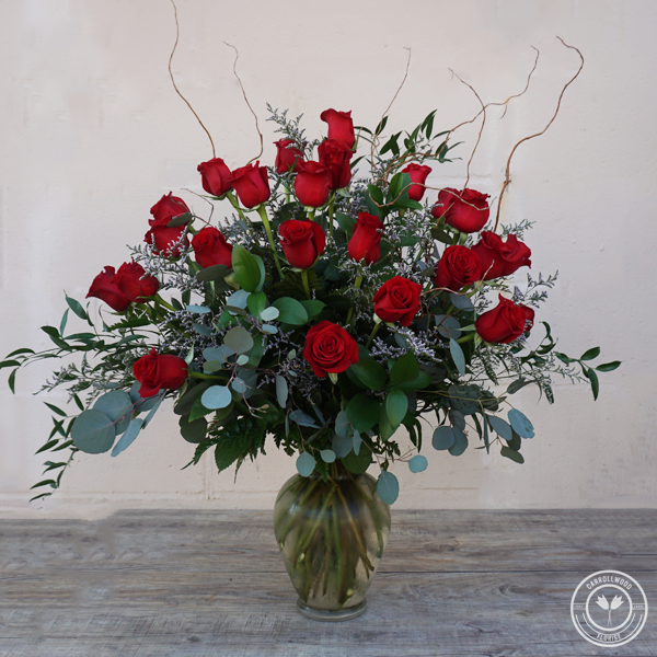Deluxe Two Dozen Roses :: Carrollwood Florist