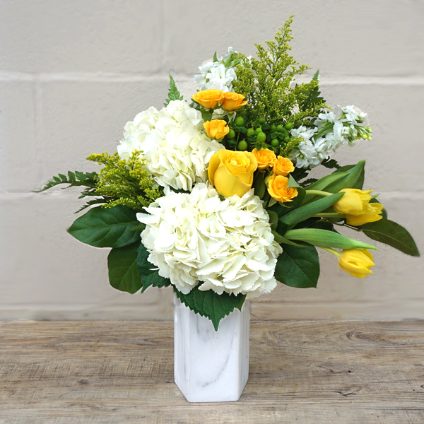 Rhea :: Carrollwood Florist